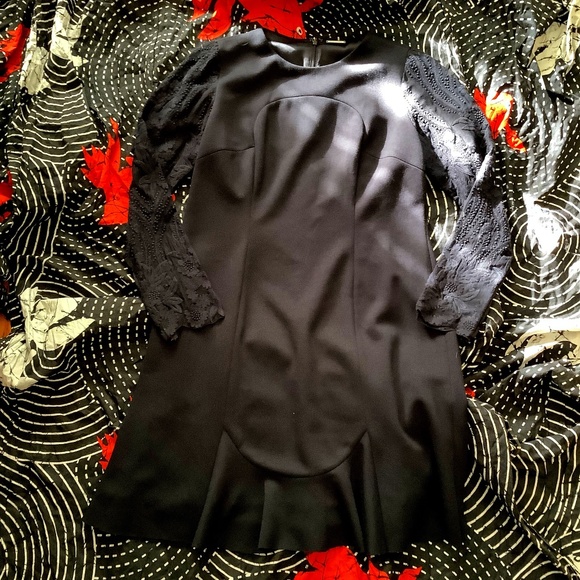 Elie Tahari | Dresses | Elie Tahari Dress | Poshmark